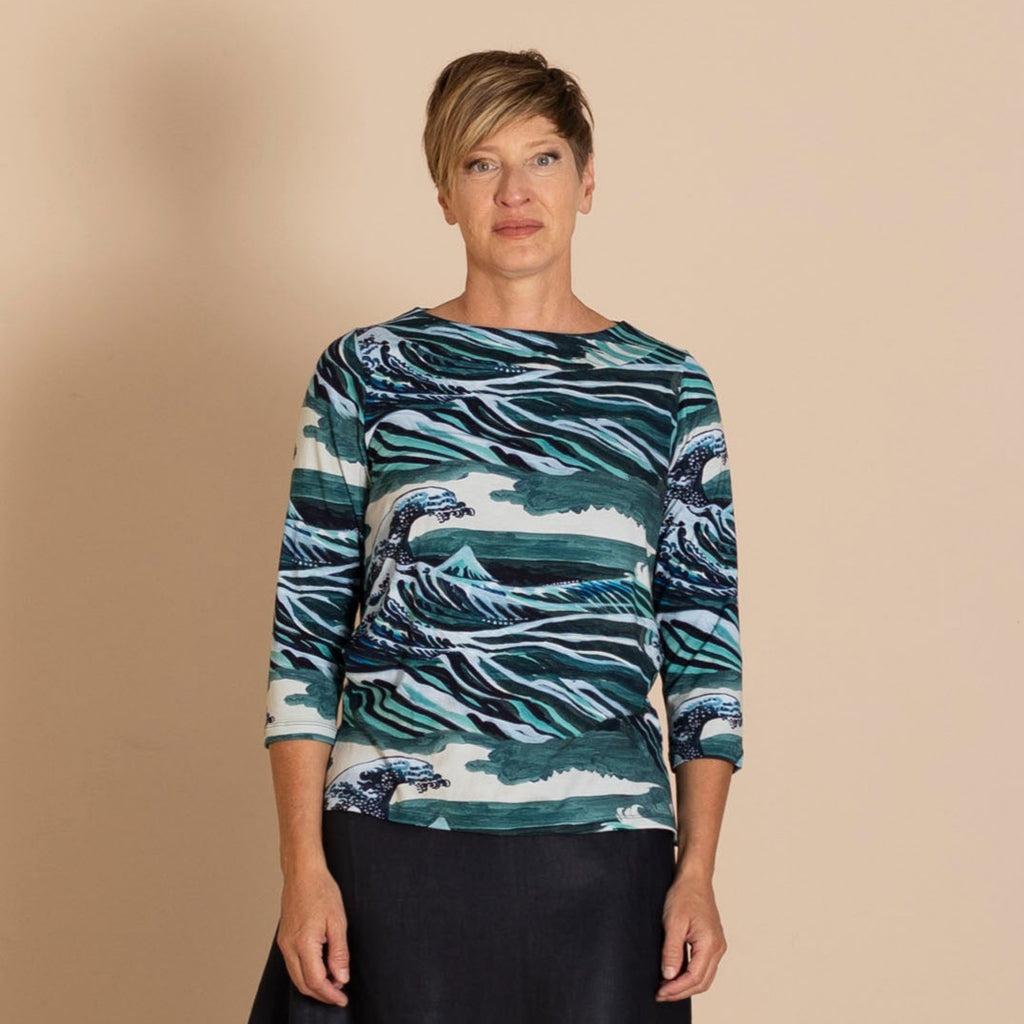 wave audrey tee – Megan Salmon