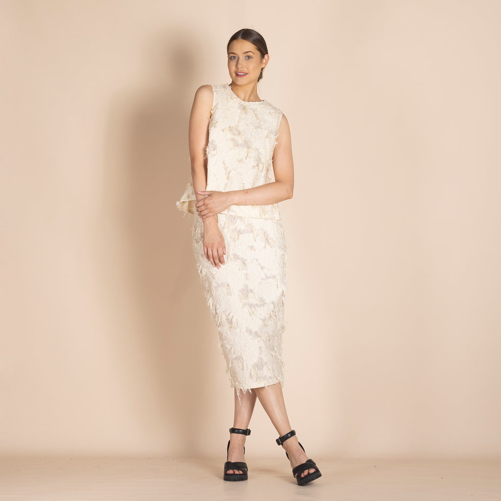 plume coda shell – Megan Salmon