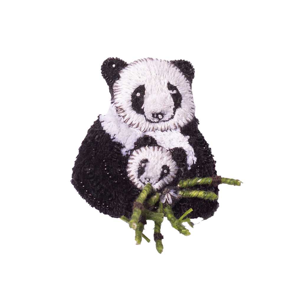 mama panda brooch – Megan Salmon